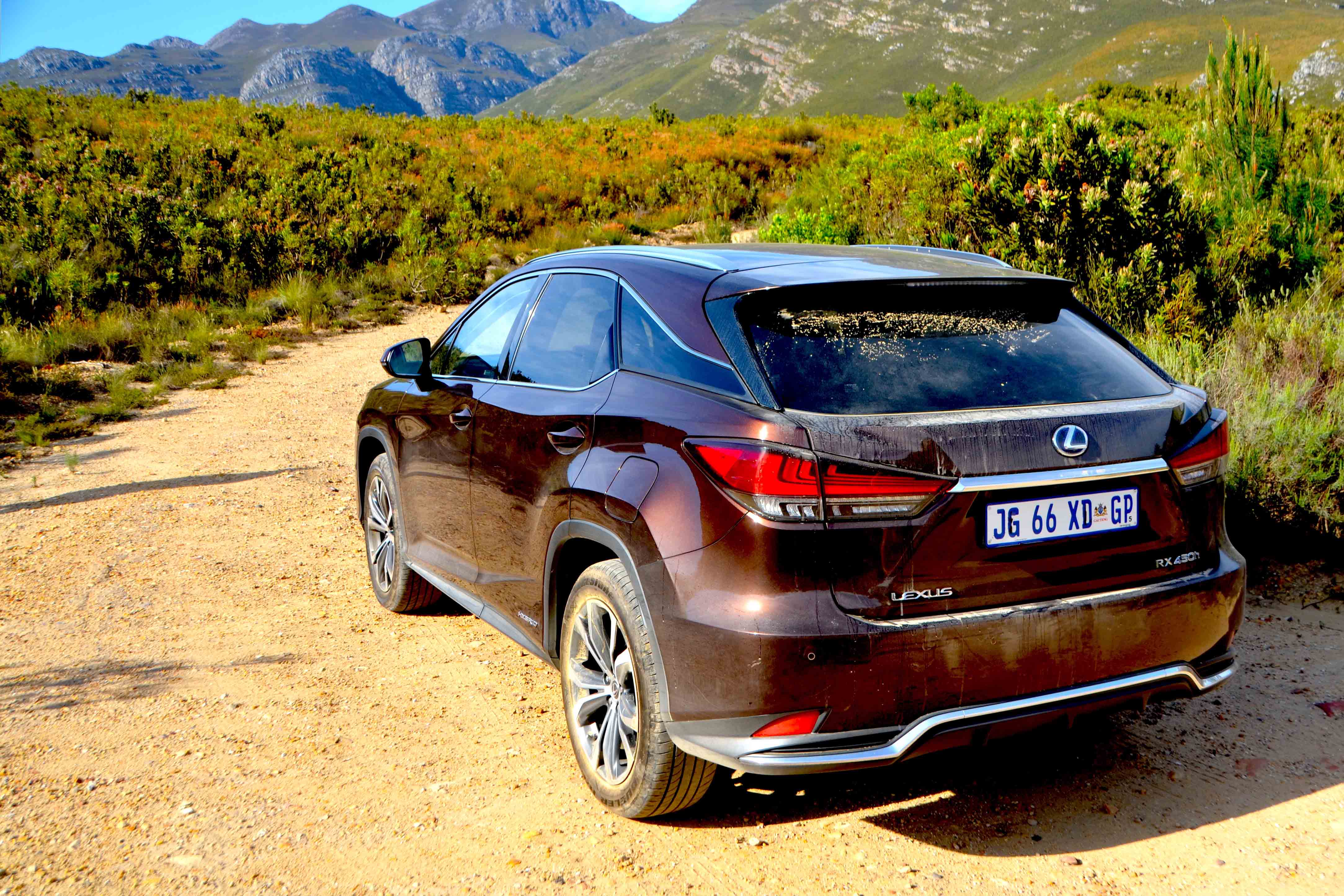 LEXUS RX450H ON TEST — WELCOME TO THE FUTURE - Auto.