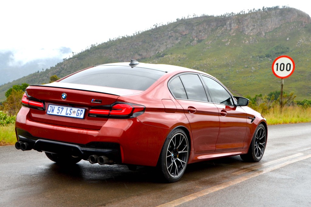 M5 COMPETITION NOW EVEN SHARPER. BUT IS IT QUICKER? - Auto.