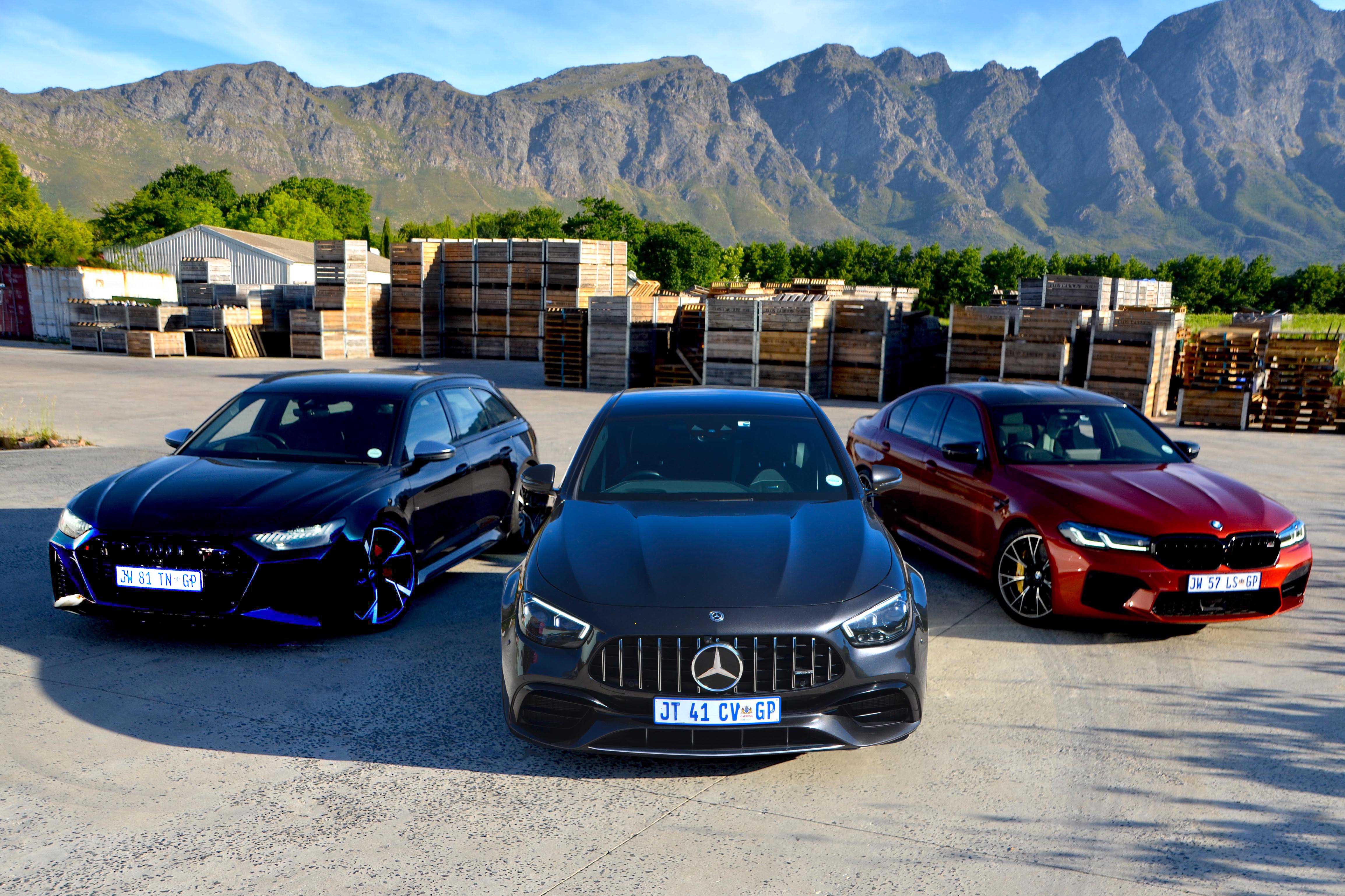 THE EPITOME OF THE PERFORMANCE SALOON - Auto.