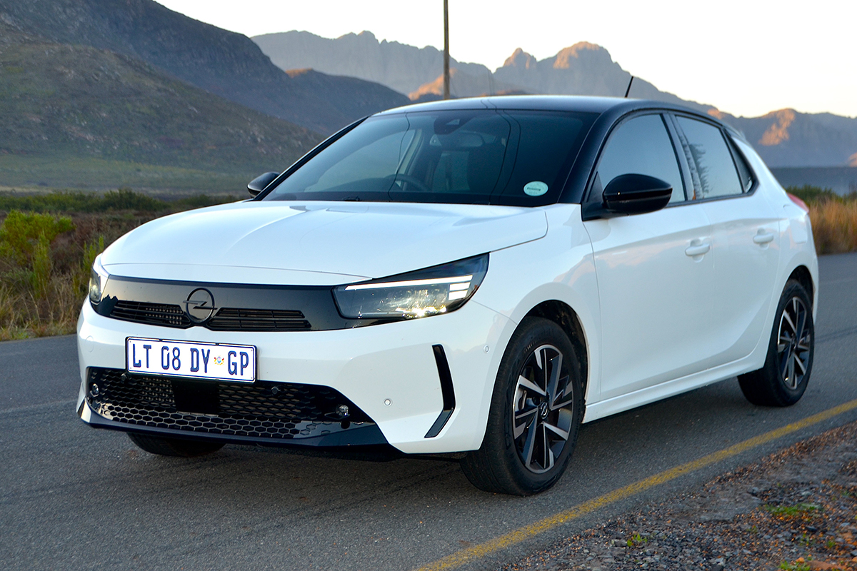 TOP CORSA A VERY WELL KEPT STELLANTIS SECRET - Auto.