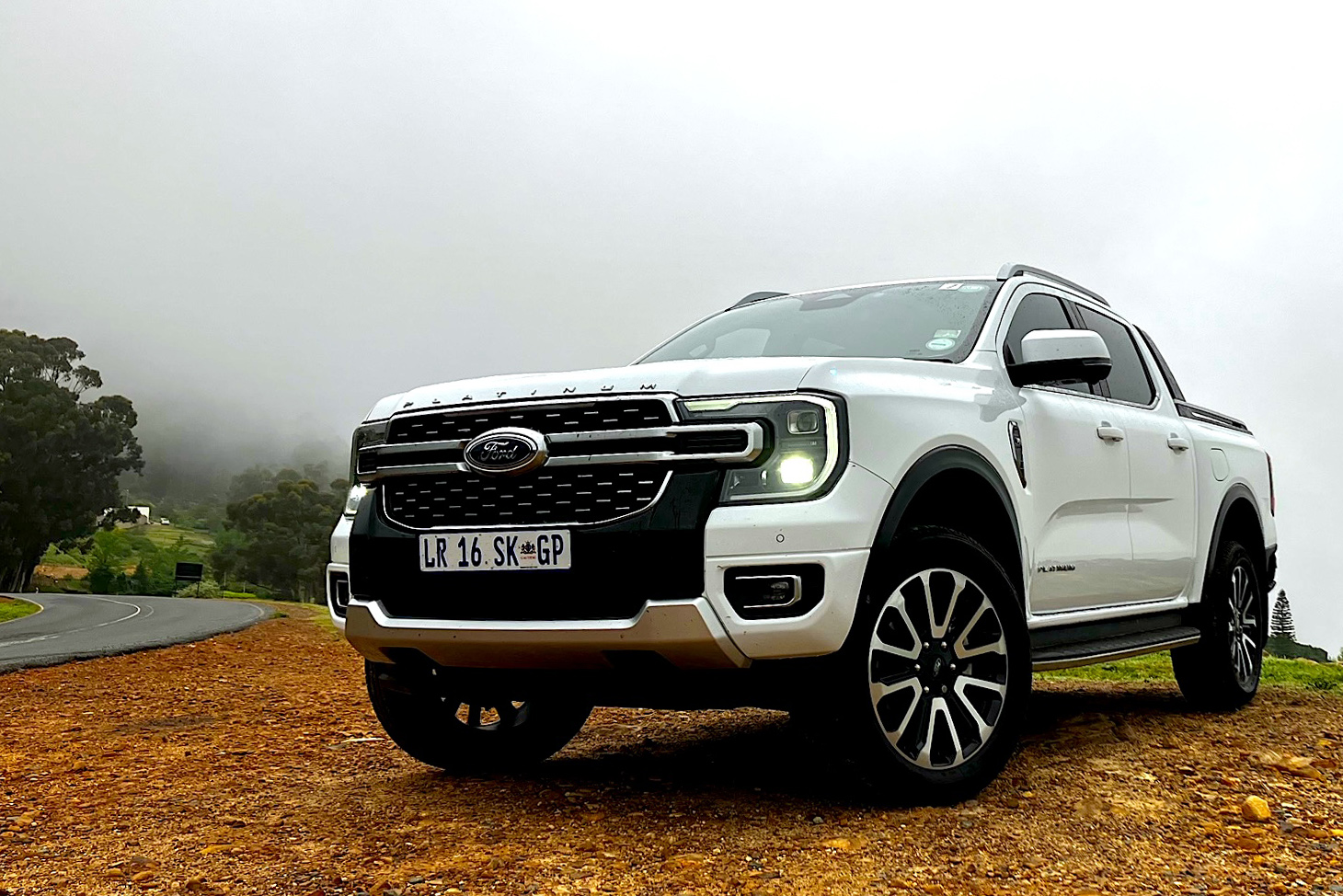 PLATINUM. THE RANGER FOR HE OR SHE WHO WANTS IT ALL. - Auto.